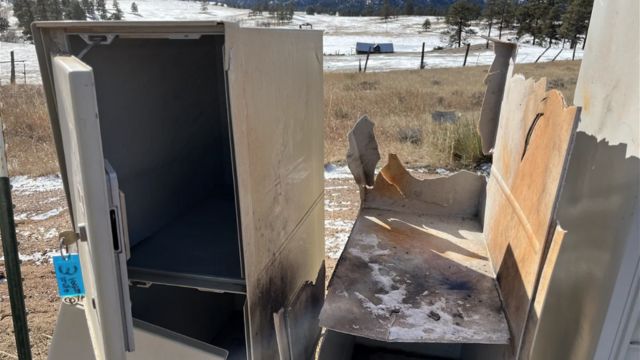 4 Mailboxes Destroyed In Loud Explosion near Florissant, Colorado ...